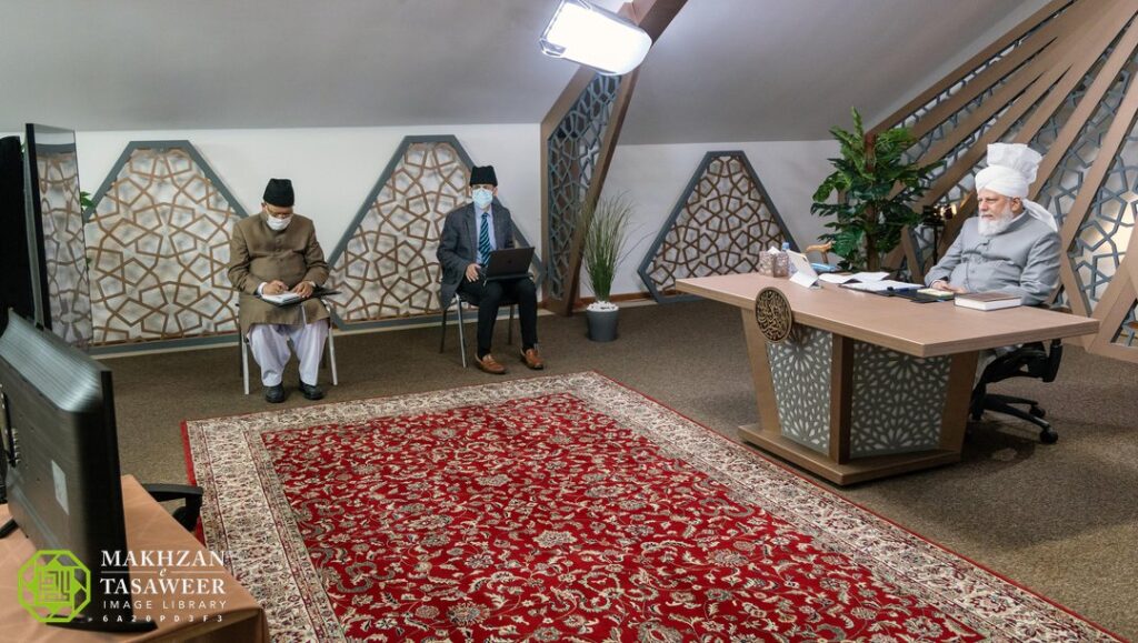 Khuddam from Sydney Australia have Honour of Virtual Meeting with World ...