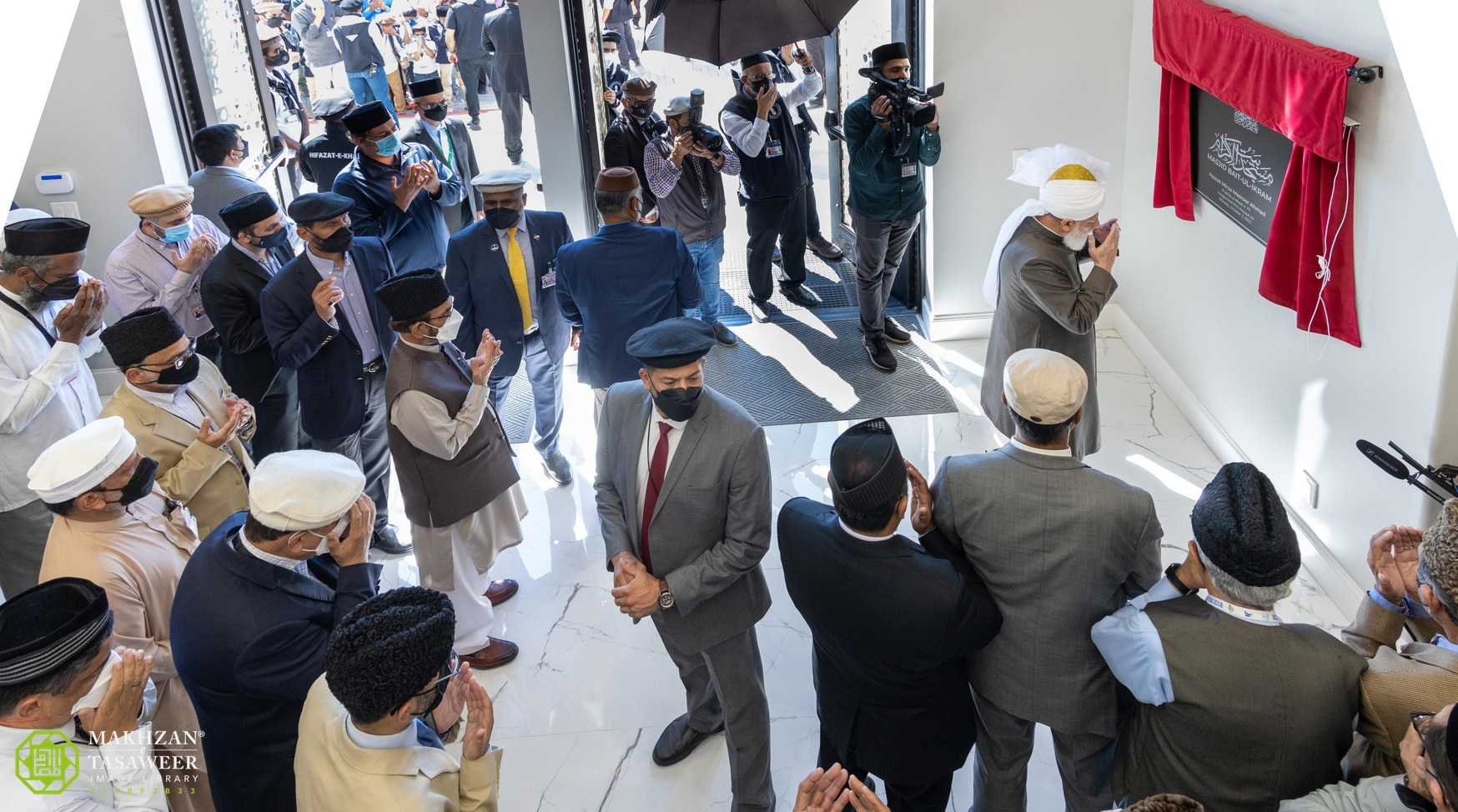 Worldwide Head Of Ahmadiyya Muslim Community Inaugurates Baitul Ikram ...